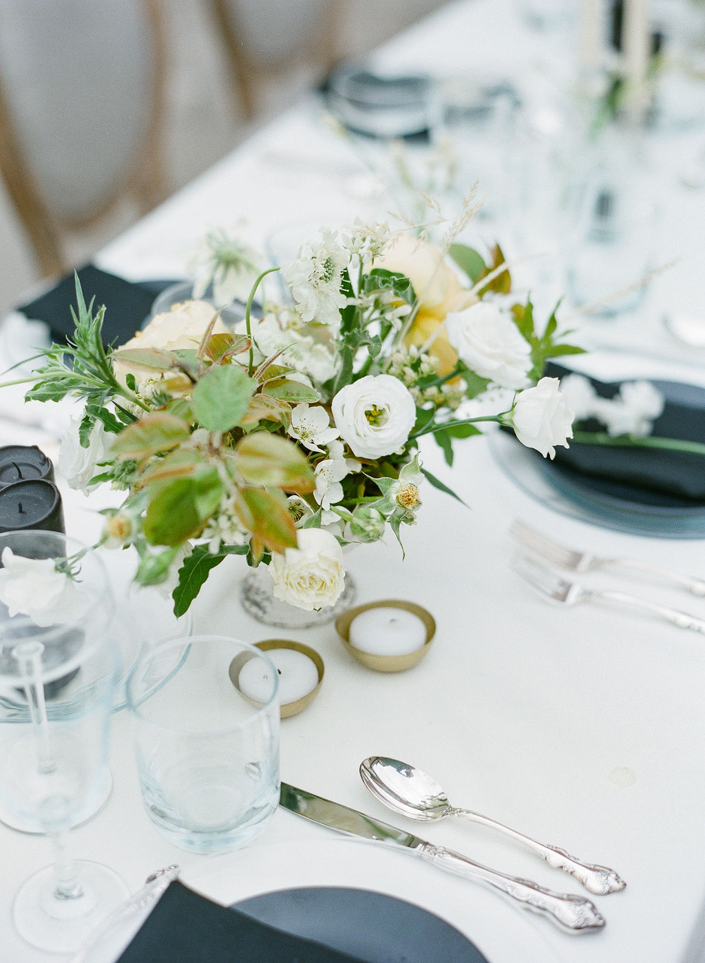 Wedding flower design: RECEPTION - Olive and Gene