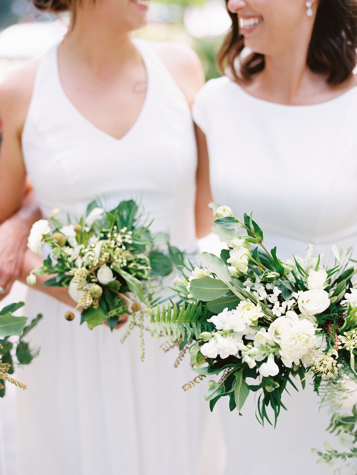 Wedding flower design: PERSONAL FLOWERS - Olive and Gene