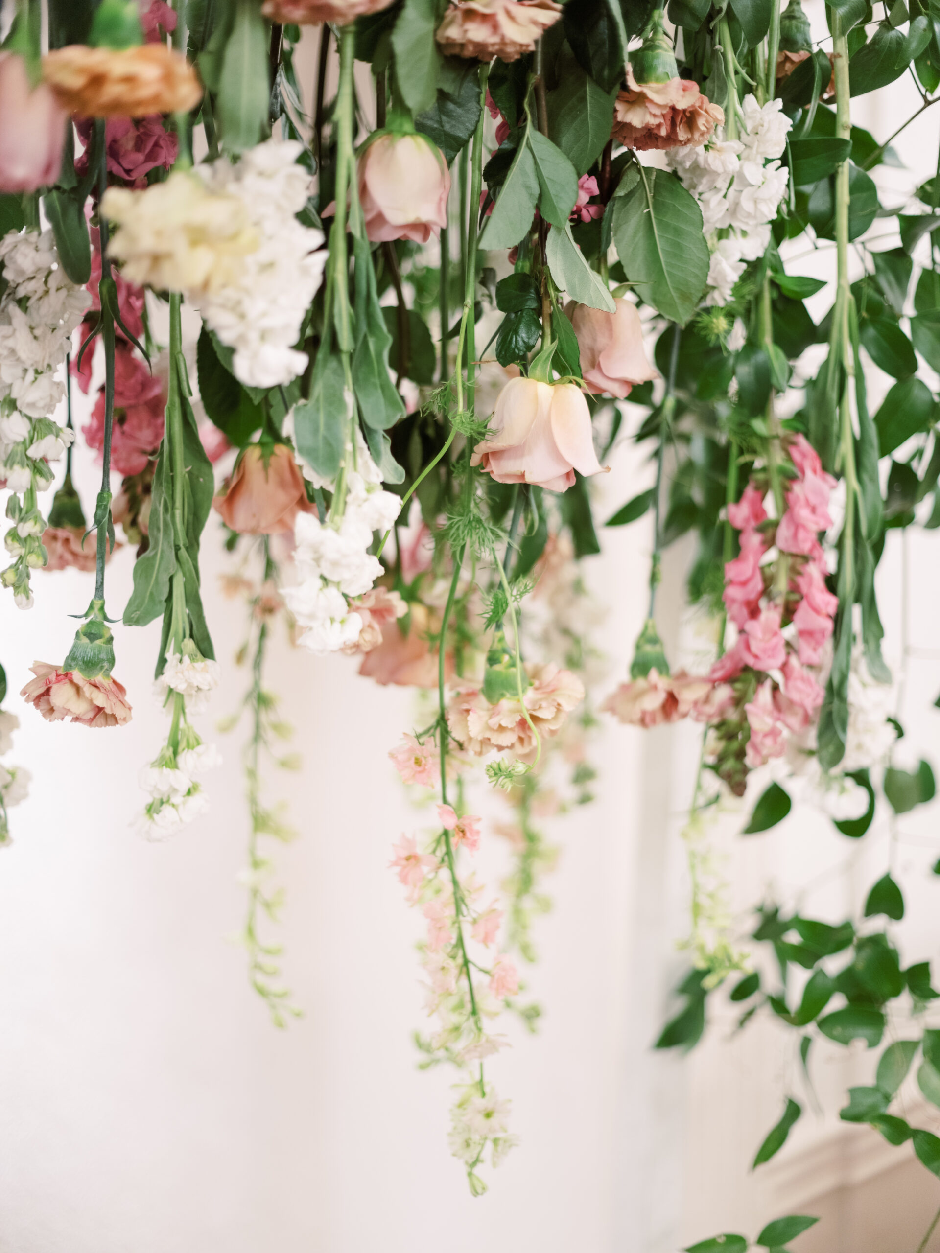 Wedding flower design: CEREMONY - Olive and Gene