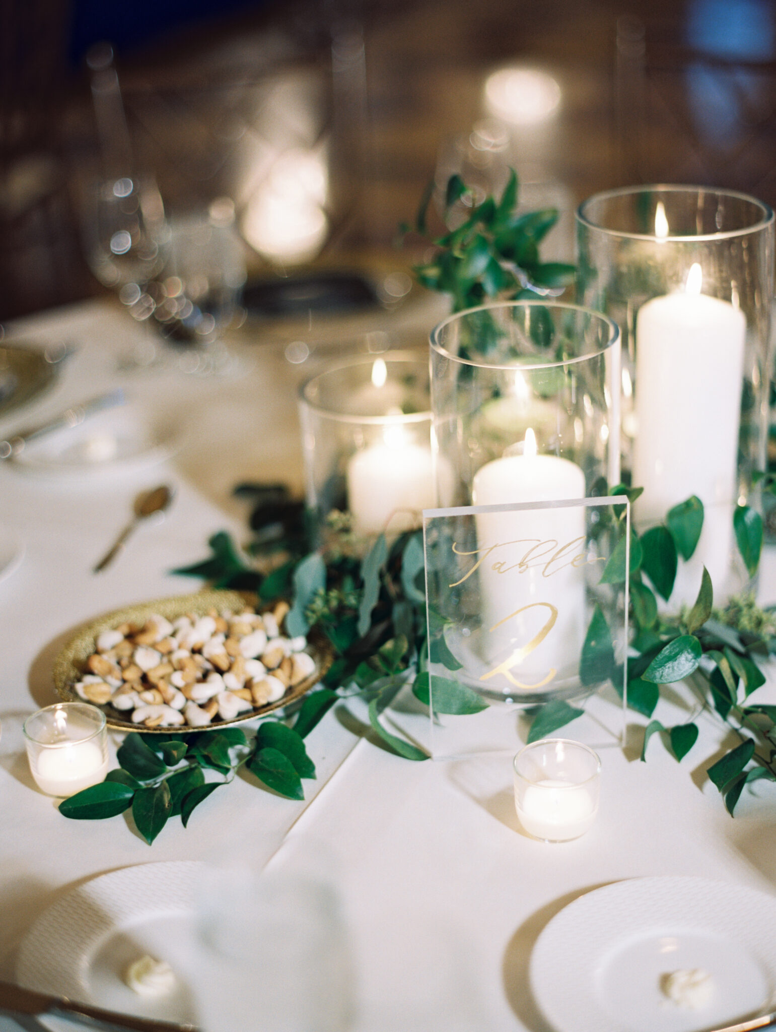 Wedding flower design: RECEPTION - Olive and Gene